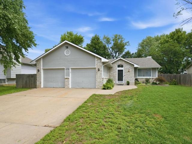 11710 W Murdock St, Wichita, KS 67212