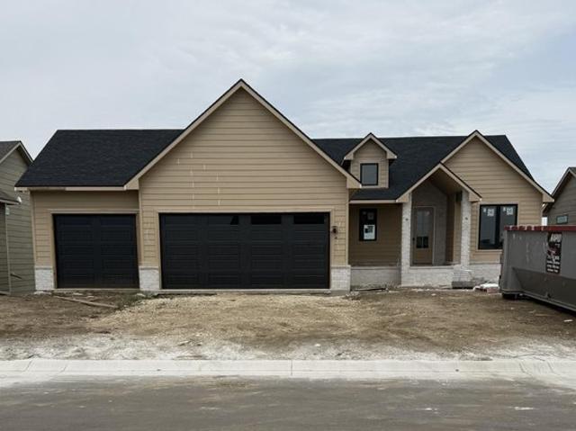 11710 E Winterberry St, Wichita, KS 67226
