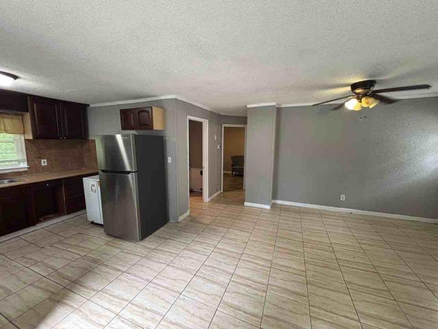 117/119 Pindal Circle Duplex 2 Bedroom Apartment for Rent at 117/119 Pindal Circle, Dallas, NC 28034