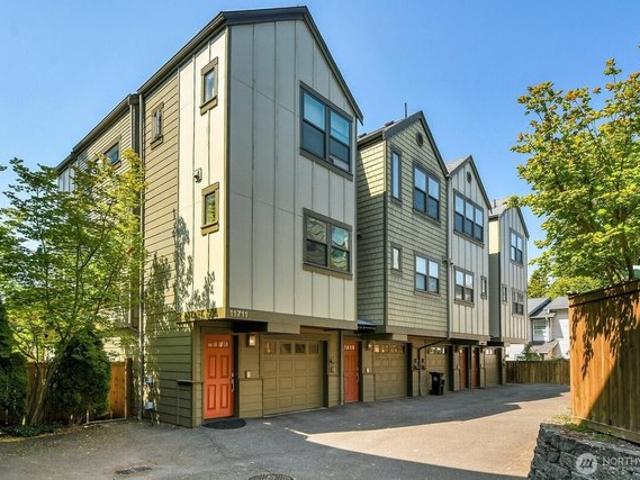 11711 Greenwood Ave N Apt B, Seattle, WA 98133
