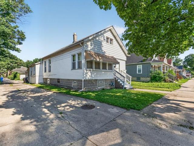 11715 S Wentworth Ave, Chicago, IL 60628