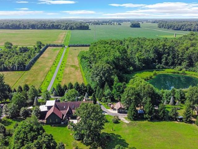 11716 E Toto Rd, Culver, IN 46511
