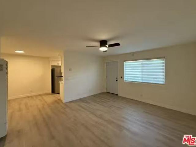 11716 Oxford Ave #2, Hawthorne, CA 90250 MLS# 25501089
