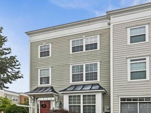 11718 Leesborough Cir, Silver Spring, MD 20902