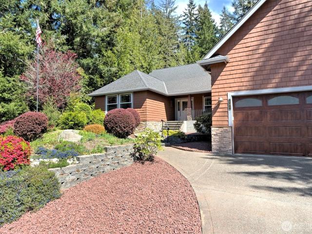 1171 E Old Ranch Road