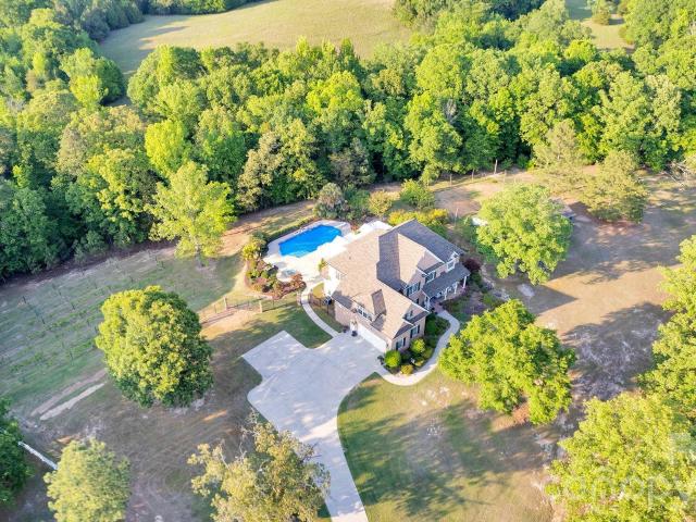 1171 Hilldale Drive