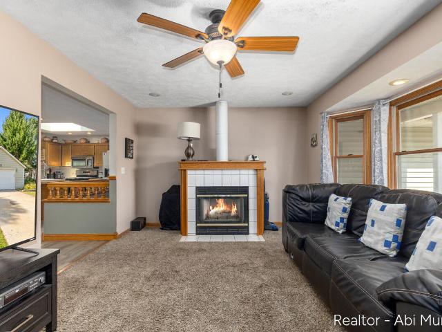 1171 Runway Drive
