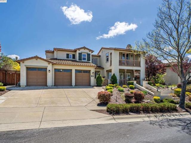 1171 Sunset Creek Ln, Pleasanton, CA 94566