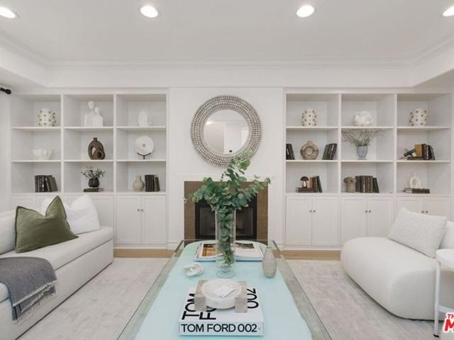 11723 Mayfield Ave Unit 4, Los Angeles, CA 90049