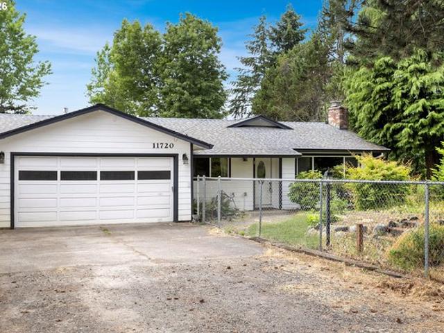11720 Partlow Rd, Oregon City, OR 97045