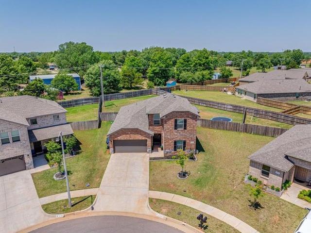 11721 SW 40th St, Mustang, OK 73064