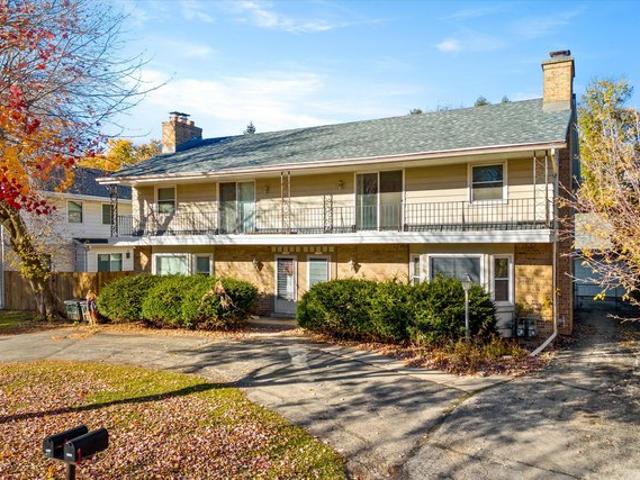 11722 W Diane Dr Unit 11724, Wauwatosa, WI 53226