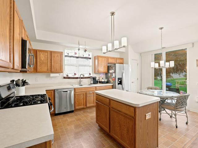 11724 Tanglewood Lane