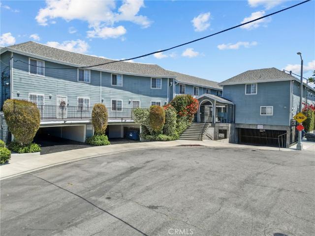 11725 Lemay St, Unit 6, North Hollywood, CA 91606 | MLS #SR26092 | Compass