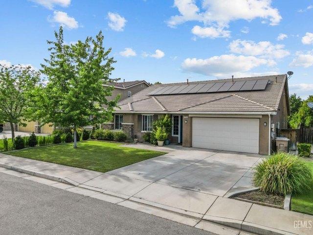 11726 Christmas Rose Dr, Bakersfield, CA 93311
