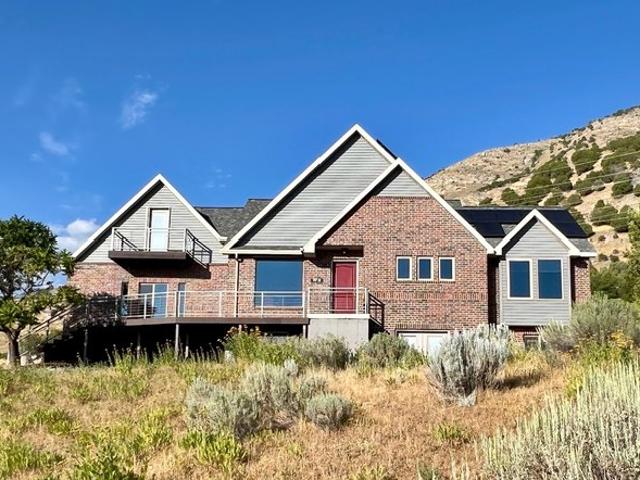 1172 N Circle View Dr, Logan, UT 84341