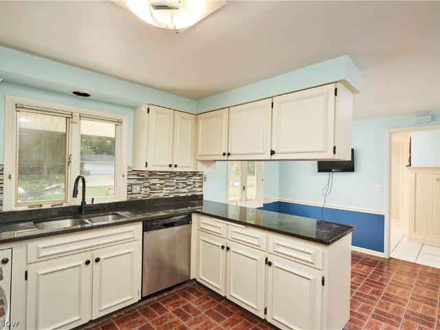 1172 Berwick Lane