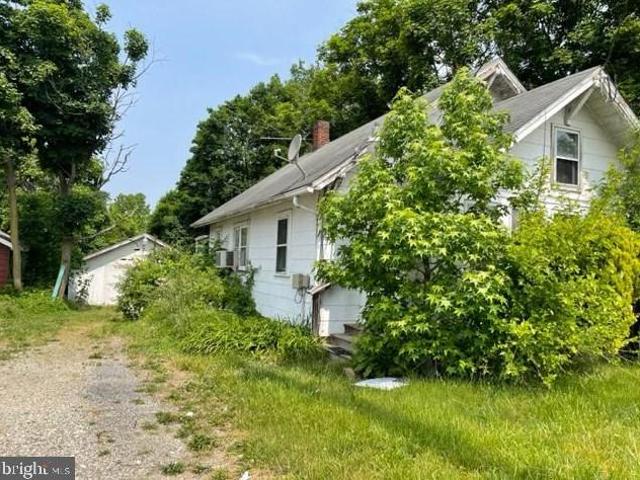 1172 Elkton Rd, Newark, DE 19711