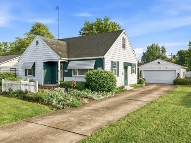 1172 Westwood Dr NW, Warren, OH 44485