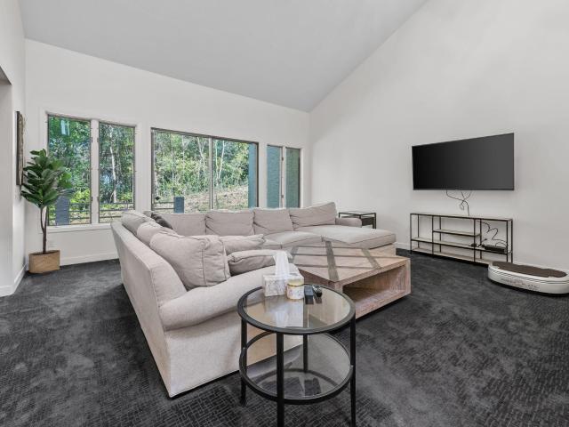 11730 Vista Drive
