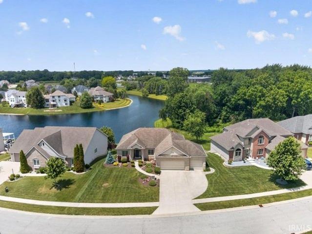 11731 Island Cove Dr, Fort Wayne, IN 46845