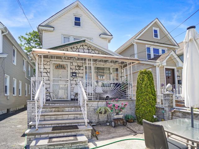 11736 th Street