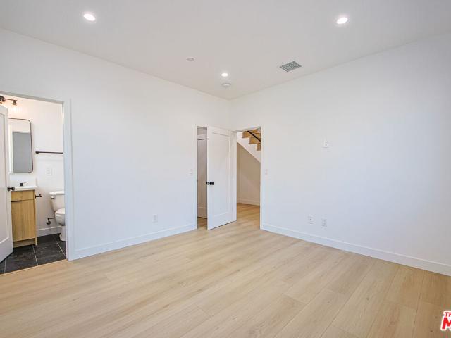 11736 Gilmore St, North Hollywood, CA 91606 | MLS #26661