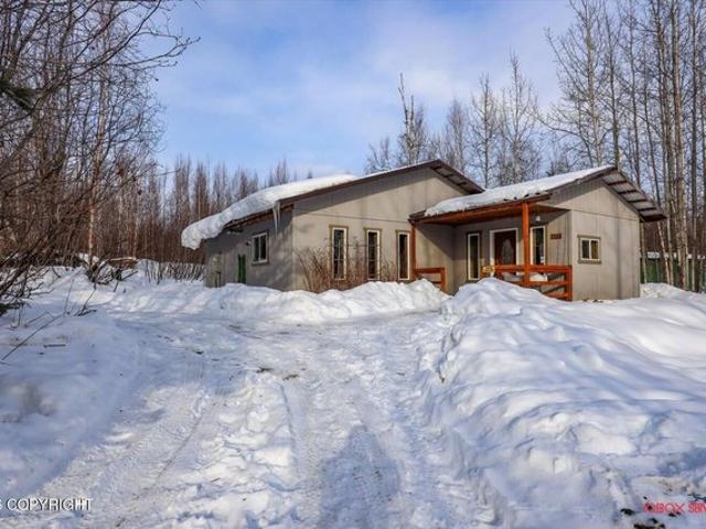 1173 N Big B Dr, Wasilla, AK 99623