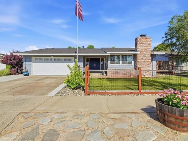 1173 Ortega Cir, Gilroy, CA 95020