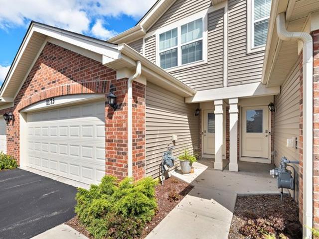 1173 Amber Dr, Cary, IL 60013