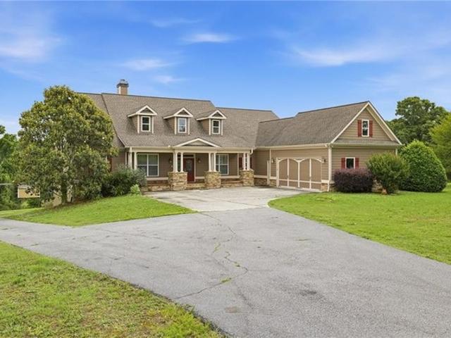 1173 Dee Kennedy Rd, Auburn, GA 30011