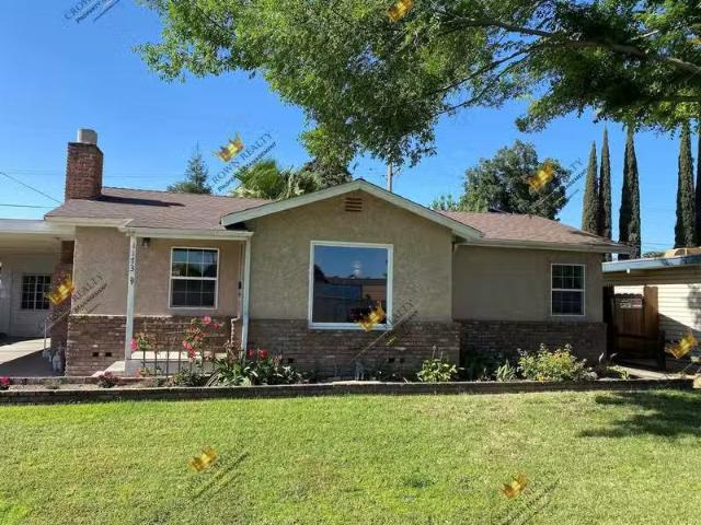 1173 East Sierra Avenue 1 1173 E Sierra Ave