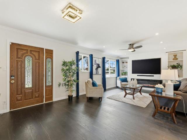 1173 Huntingdon Drive