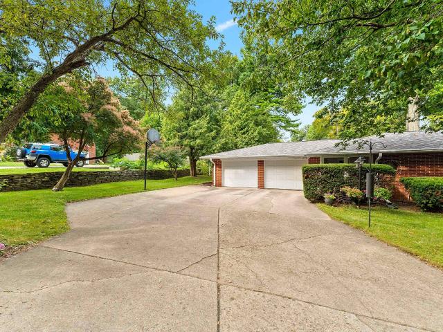 1173 st lawrence drive