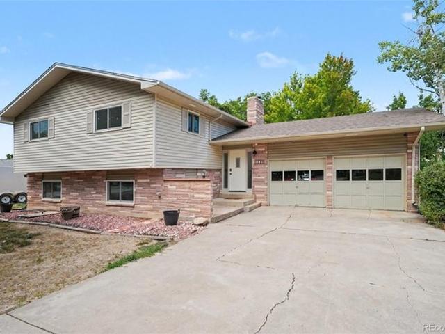 117 35th St SW, Loveland, CO 80537