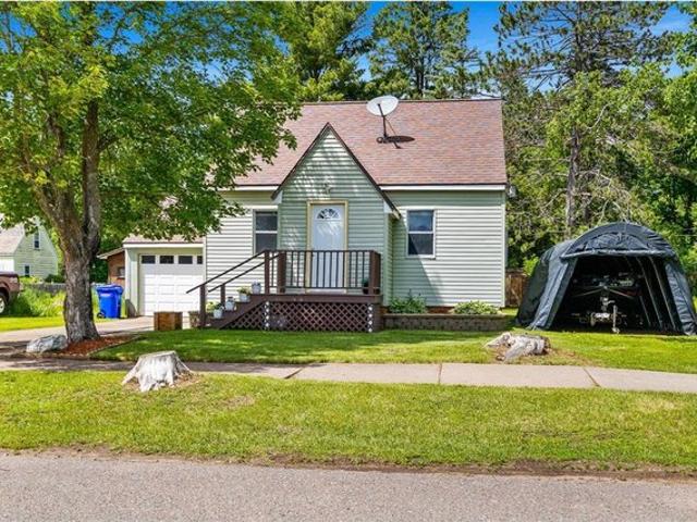 117 7th St, Moose Lake, MN 55767