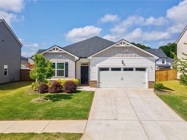 117 Condor Ct, Statham, GA 30666