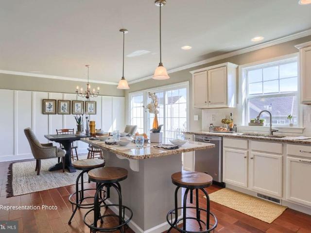 117 Candler Way