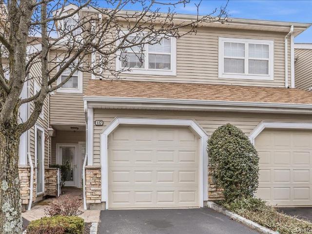 117 Carriage Lane