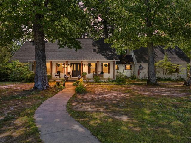 117 Cedar Fence Drive