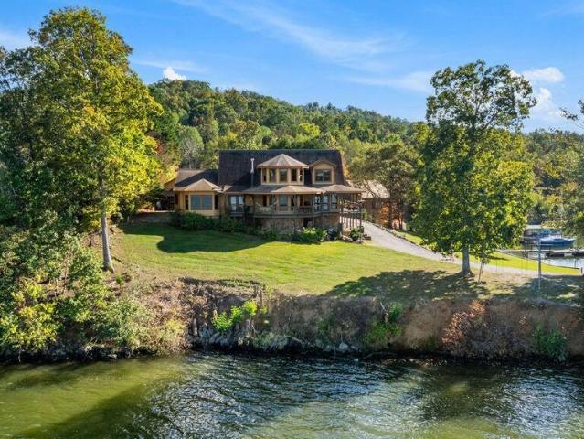 117 Chickasaw Point