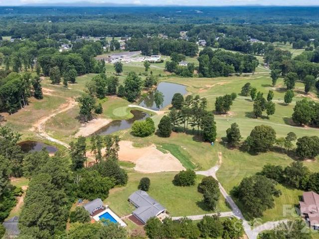 117 Club View Dr, Cherryville, NC 28021