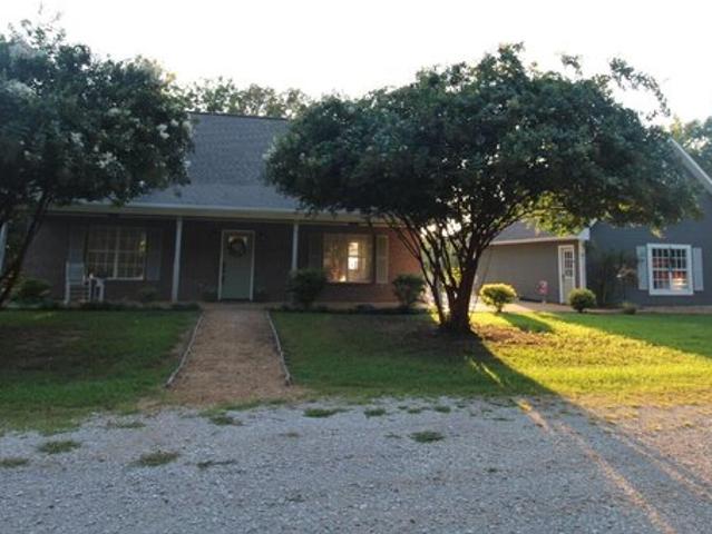 117 Craig Ln, Guntown, MS 38849