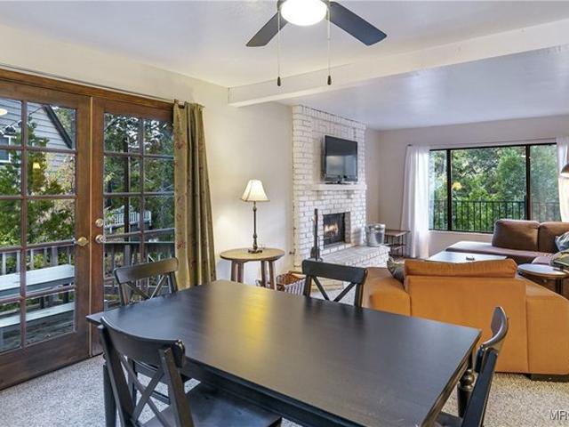 117 A Ln, Lake Arrowhead, CA 92352