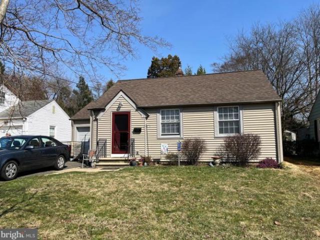 117 Arlington, Oaklyn, NJ 08107