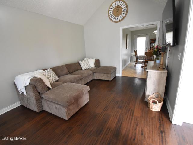 117 Azalea Ave