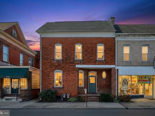 117 Baltimore St, Hanover, PA 17331