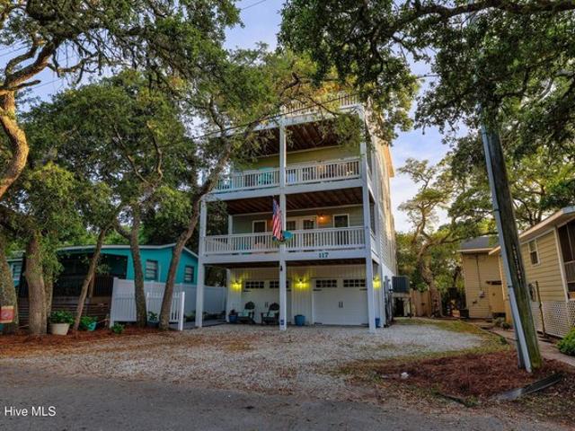 117 Beachwood Dr, Surf City, NC 28445