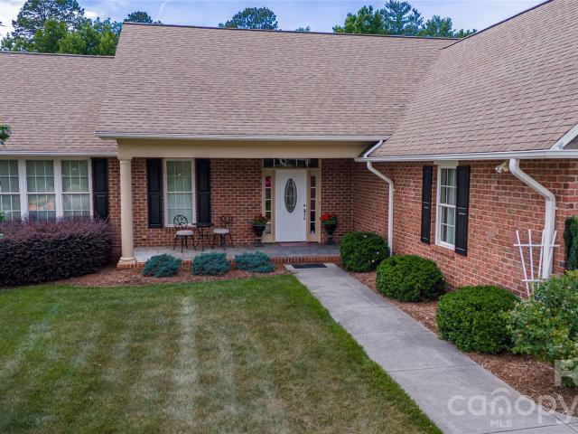 117 Beechmont Drive