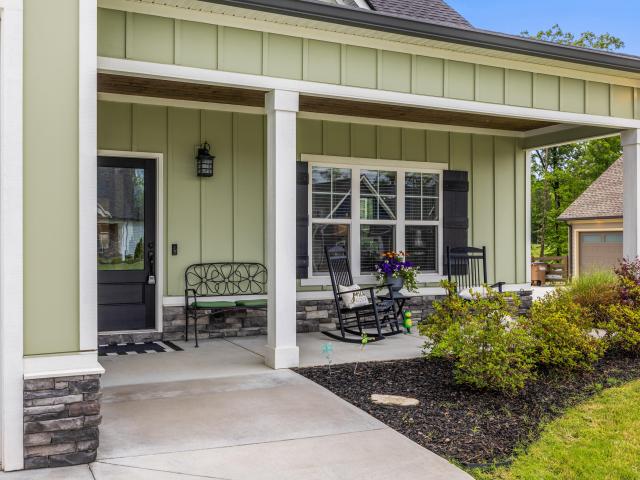 117 Bridlewood Dr, Unit 7, Ringgold, GA 30736 | MLS #1533 | Compass